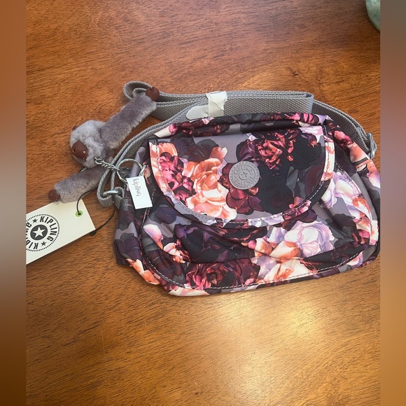 Kipling | Bags | Kipling Crossbody Stelma Kissing Floral Bag New With ...